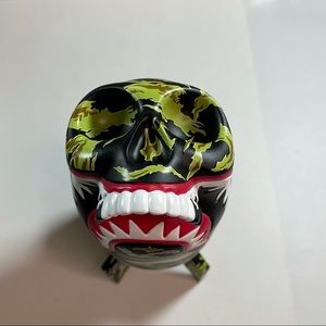 Mighty Jaxx | Accents | Skull Bomb Plus Limited Ntwrk Edition By Jason ...